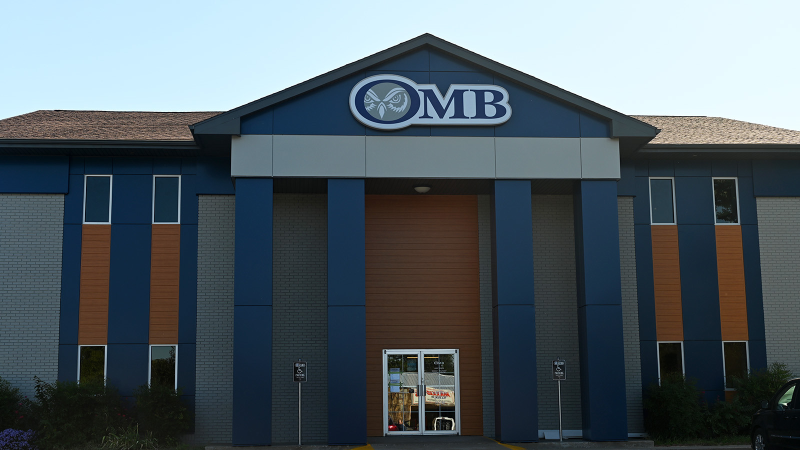 OMB Completes Branch Remodeling Project in Ash Grove | OMB Bank