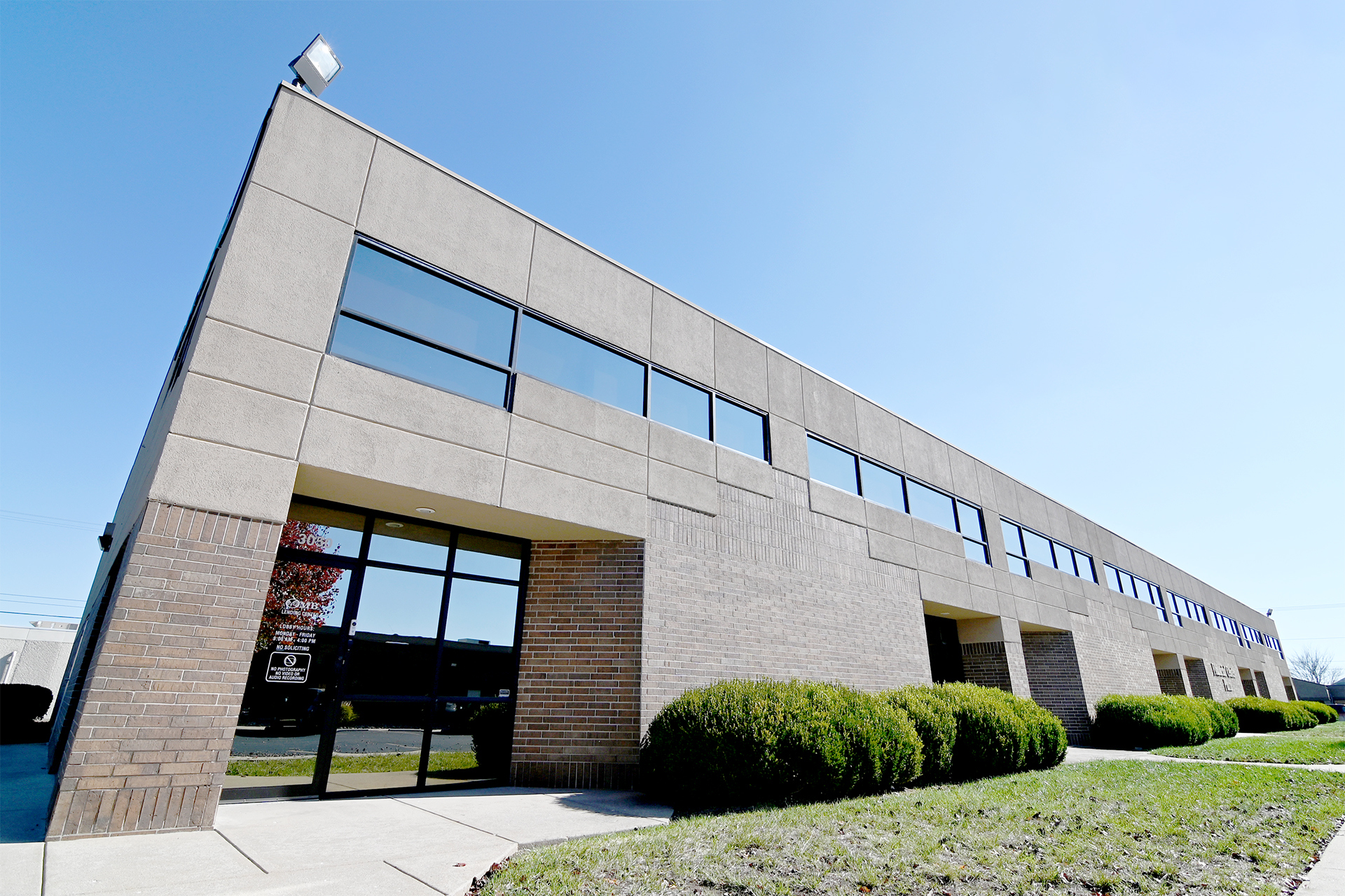 OMB Opens New South Springfield Lending Center | OMB Bank